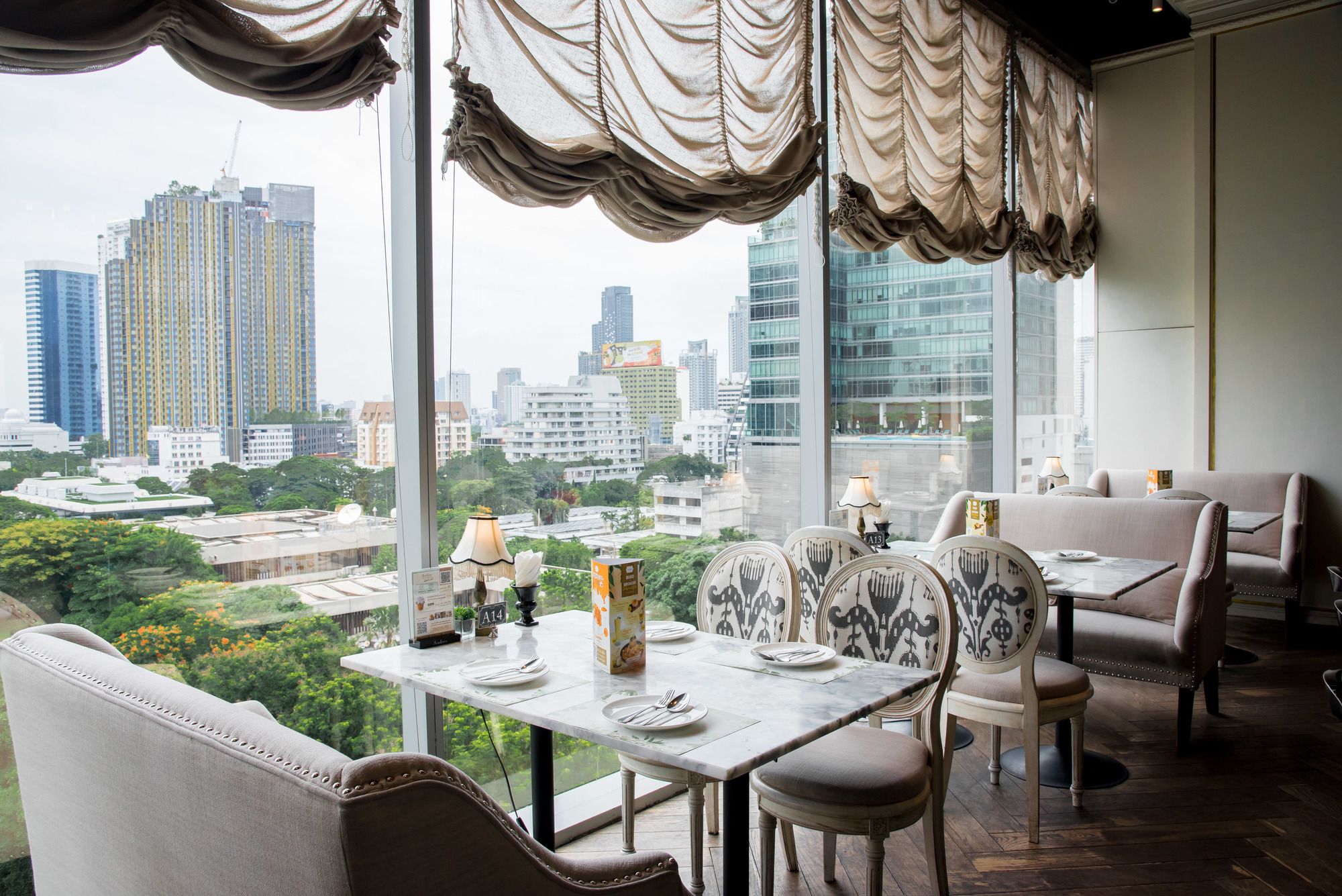 โปรโมชั่น Audrey Cafe 2566 บุฟเฟ่ต์นานาชาติในตำนาน ที่นี่ที่เดียว