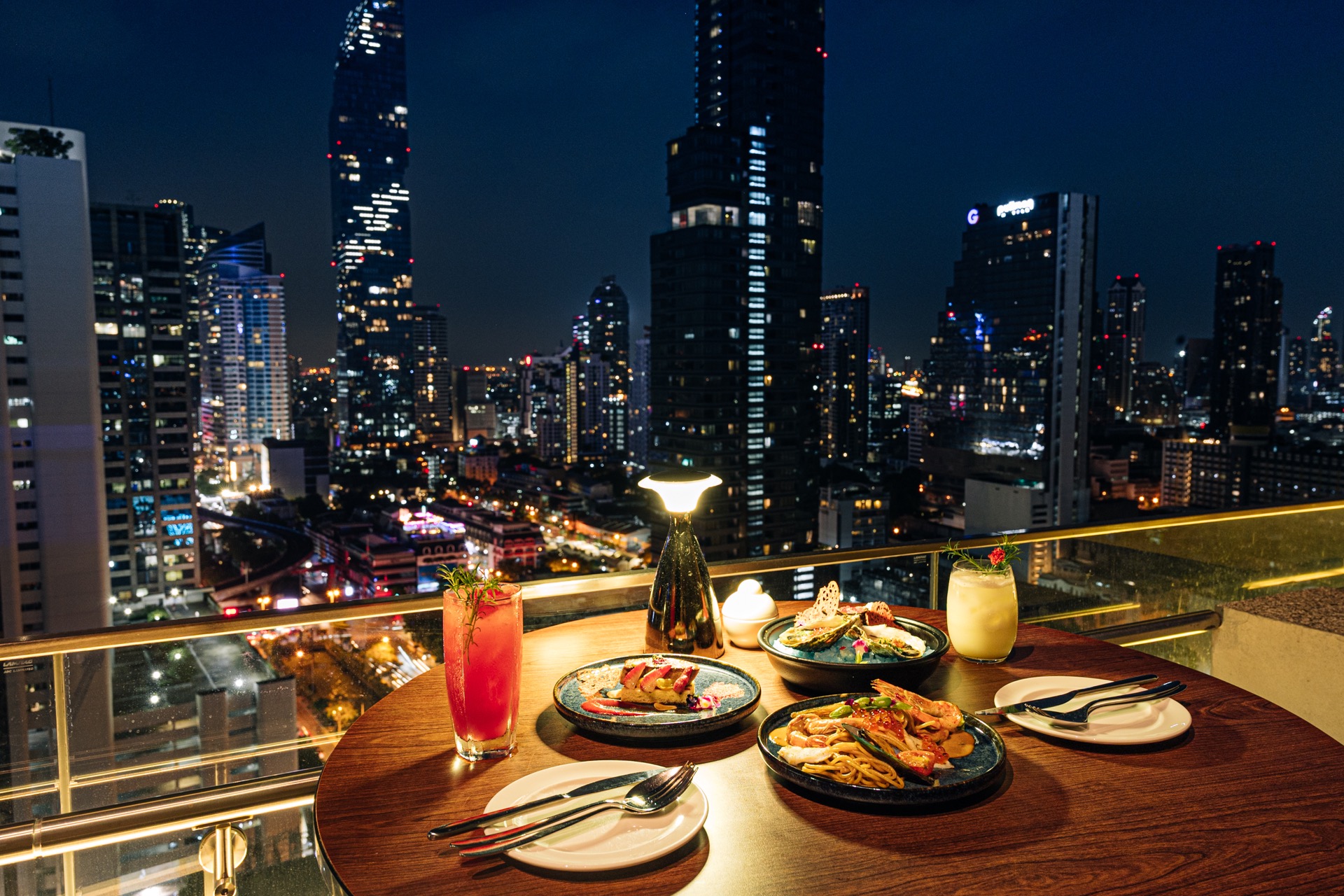 12 ร้านค็อกเทล ในกรุงเทพ บรรยากาศดี ดื่มเพลินลืมเวลา (อัปเดต 2024)