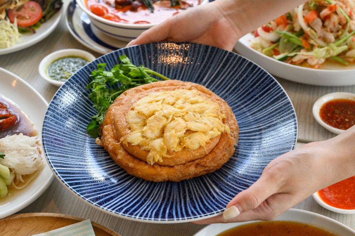 Tasty Tales: Reviewing SEEFAH Thonglor