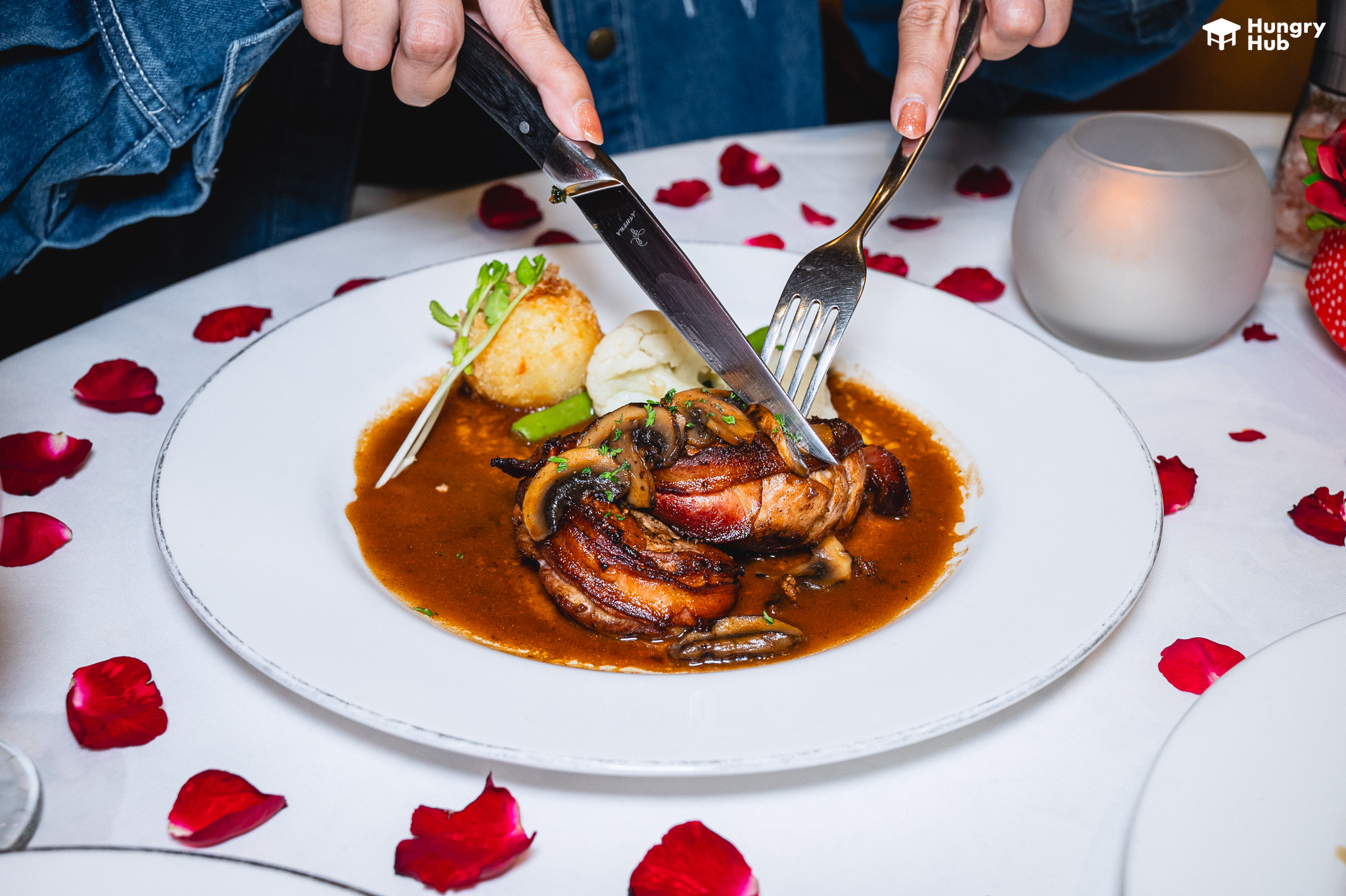 Lyon French Cuisine ดินเนอร์ฝรั่งเศสสุดหรูหราสไตล์ปารีเซียง ใจกลางเพลินจิต