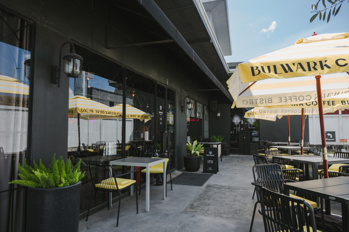 รีวิว Bulwark ราชพฤกษ์ ร้านอาหารสไตล์บิสโทร 2 สไตล์ ในบรรยากาศสุดชิล