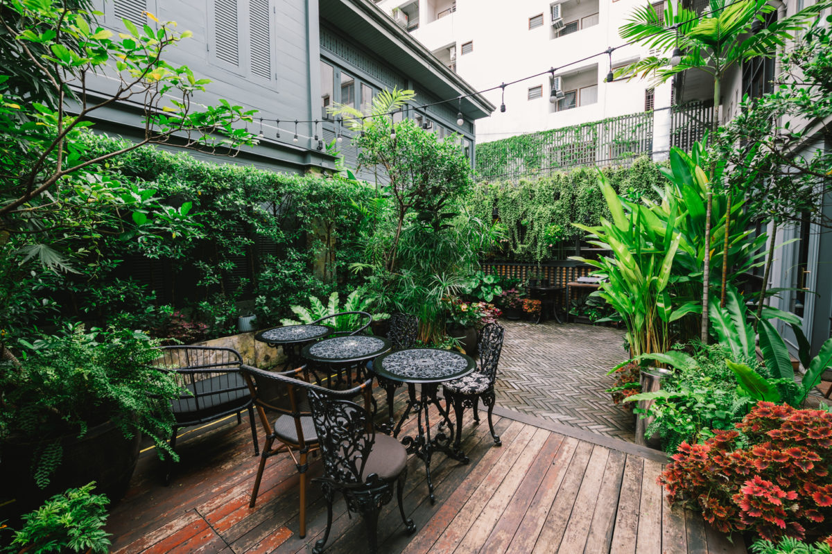 Din Restaurant and Bar แจ๊สบาร์ฟิลดี ในย่านกรุงเก่า - Hungry Hub Blog